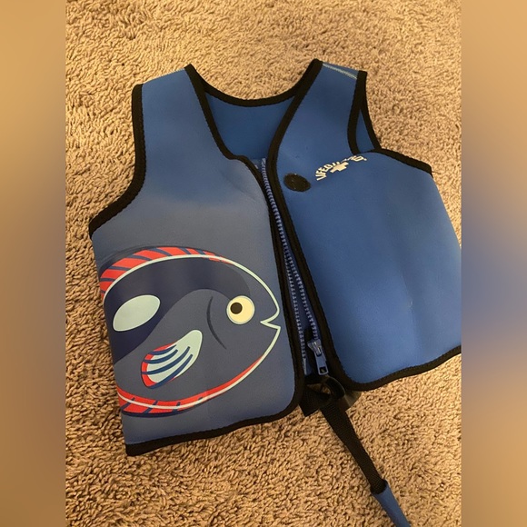 Swim | Kid Blue Lifeguard Mediumlarge 3355 Lbs22 Chest | Poshmark